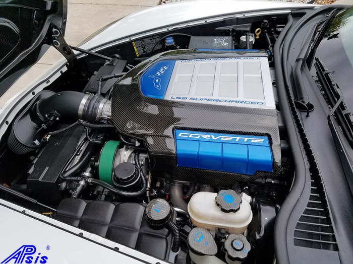C6 Carbon Parts - Under The Hood - ZR1 Engine Cover - apsisusa : apsisusa